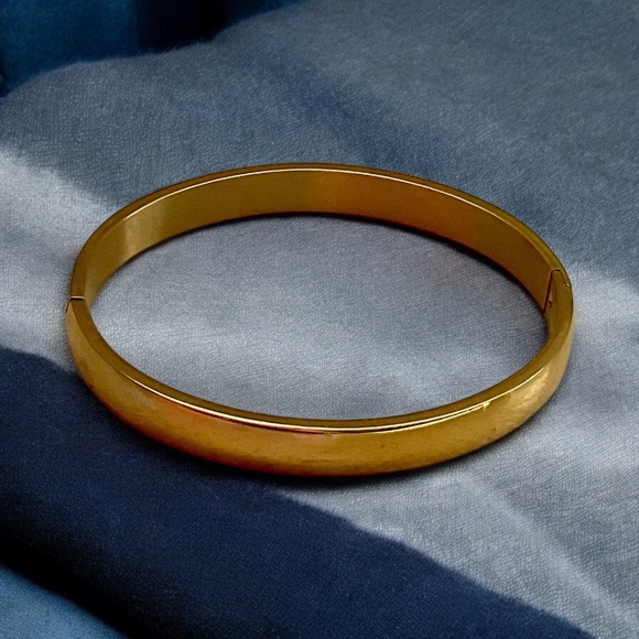 Jewelry | Gold Oval Shape Wide Bangle | Poshmark